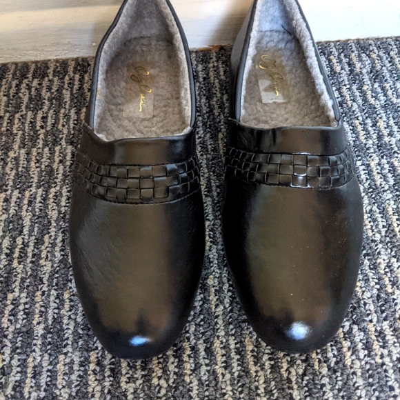 Oleg Cassini | Shoes | New Oleg Cassini Mens Slippers Box Included Size ...